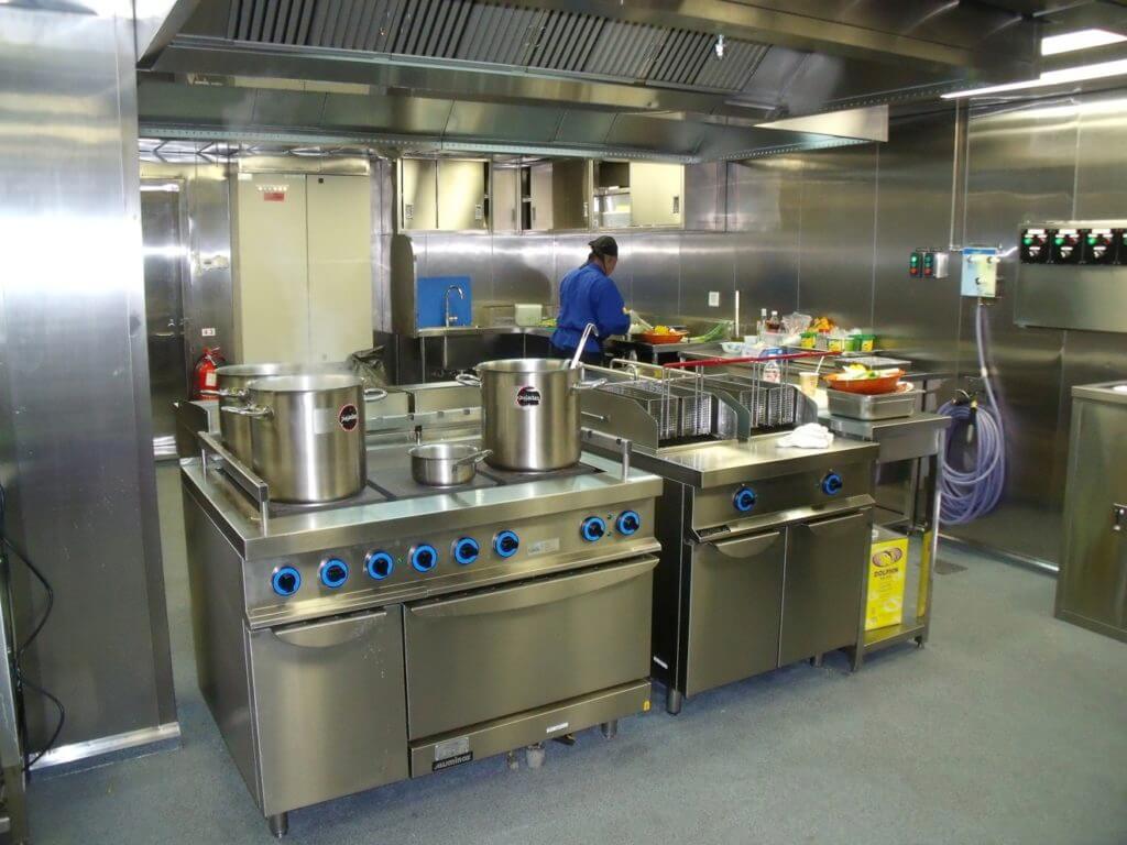 KITCHEN APPLIANCES - Qamar al Jazeera